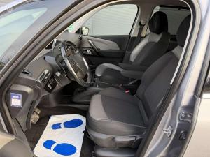 Grey Citroen c4-picasso 2017 in Siauliai, with an engine capacity of 1.20 L and mileage of 195 thousand km for 6850 €, photo 10 on AUTOMOTO.COM.LV