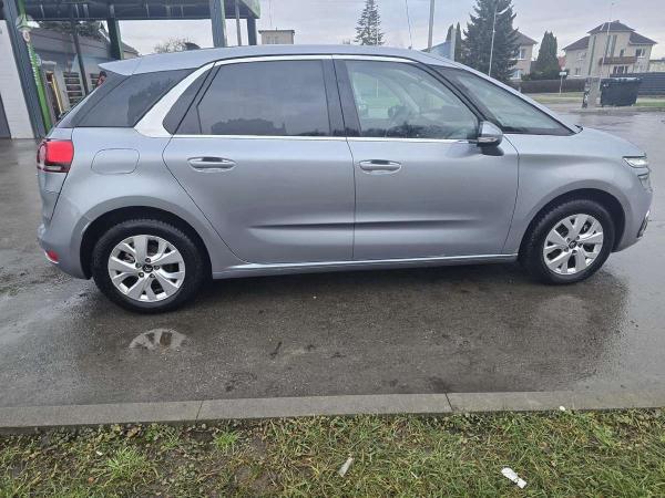 Pelēks Citroen c4-picasso 2017 Tauragė, ar dzinēja tilpumu 1.20 L un nobraukumu 96 tūkst. km par 6600 €, foto 5 vietnē AUTOMOTO.COM.LV