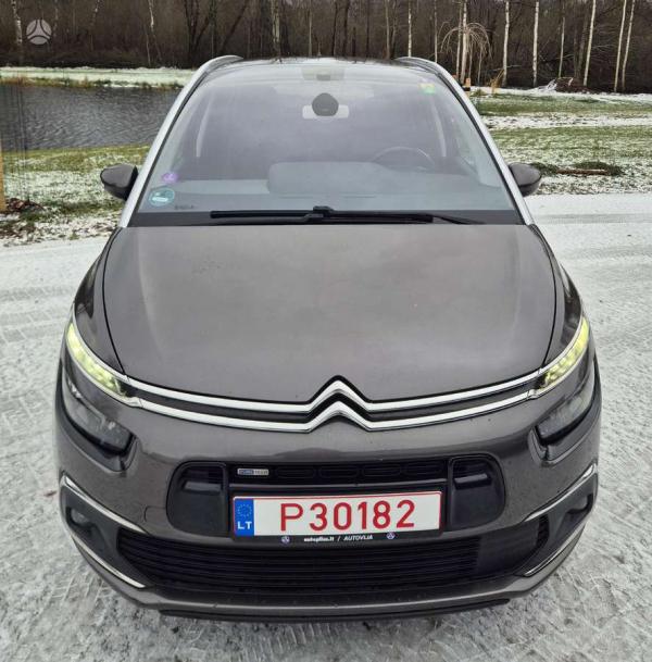 Pelēks Citroen c4-picasso 2017 Utena, ar dzinēja tilpumu 1.20 L un nobraukumu 225 tūkst. km par 5950 €, foto 6 vietnē AUTOMOTO.COM.LV