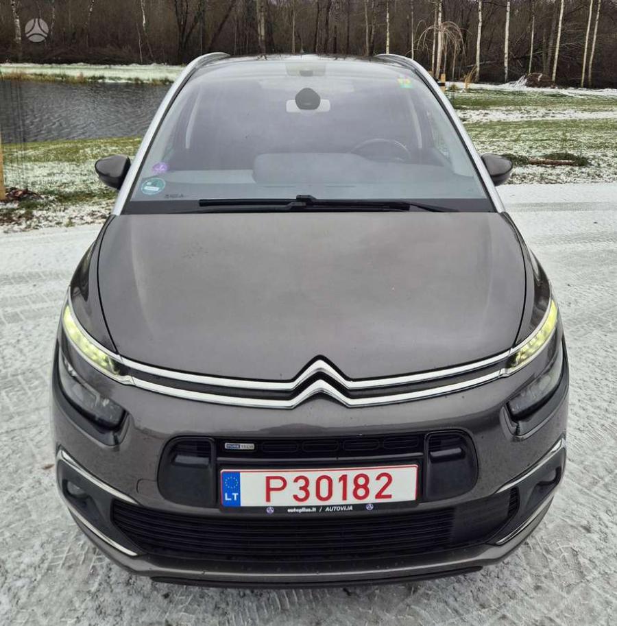 Pelēks Citroen c4-picasso 2017 Utena, ar dzinēja tilpumu 1.20 L un nobraukumu 225 tūkst. km par 5950 €, foto 6 vietnē AUTOMOTO.COM.LV