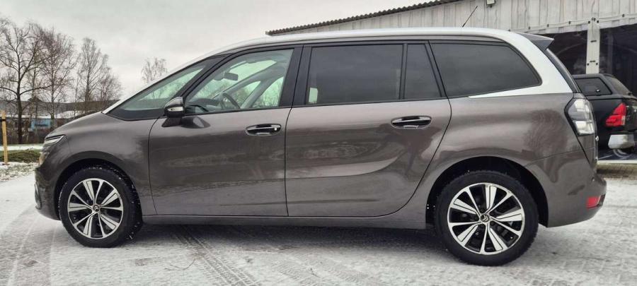 Pelēks Citroen c4-picasso 2017 Utena, ar dzinēja tilpumu 1.20 L un nobraukumu 225 tūkst. km par 5950 €, foto 11 vietnē AUTOMOTO.COM.LV