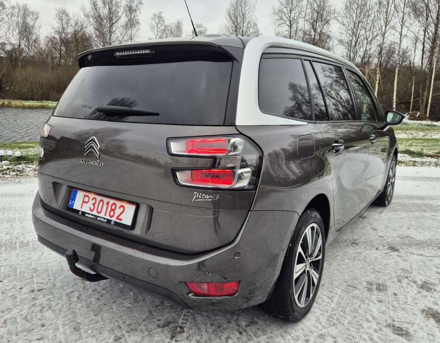 Pelēks Citroen c4-picasso 2017 Utena, ar dzinēja tilpumu 1.20 L un nobraukumu 225 tūkst. km par 5950 €, foto 12 vietnē AUTOMOTO.COM.LV