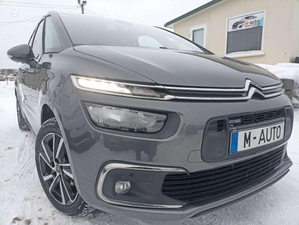 Pelēks Citroen c4-picasso 2017 Viļņa, ar dzinēja tilpumu 1.20 L un nobraukumu 132 tūkst. km par 5900 €, foto 2 vietnē AUTOMOTO.COM.LV