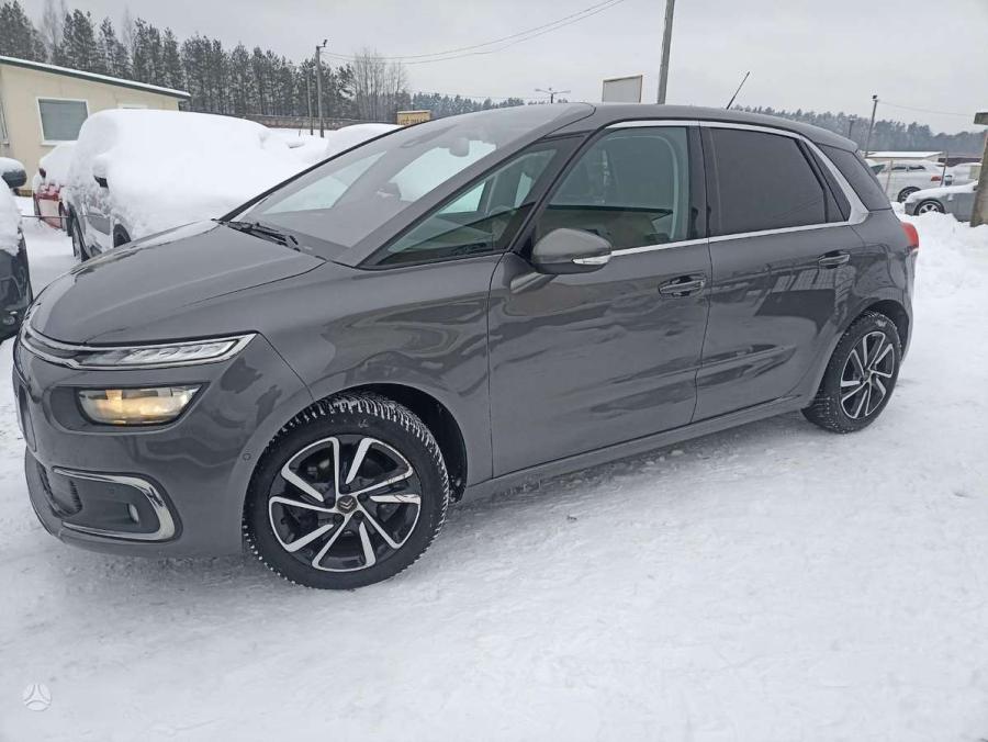 Pelēks Citroen c4-picasso 2017 Viļņa, ar dzinēja tilpumu 1.20 L un nobraukumu 132 tūkst. km par 5900 €, foto 6 vietnē AUTOMOTO.COM.LV