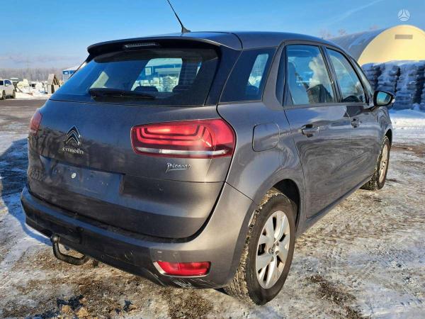 Grey Citroen c4-picasso 2017 in Kaunas, with an engine capacity of 1.56 L and mileage of 205 thousand km for 5999 €, photo 5 on AUTOMOTO.COM.LV