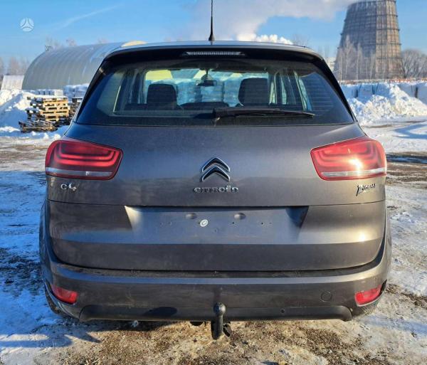 Grey Citroen c4-picasso 2017 in Kaunas, with an engine capacity of 1.56 L and mileage of 205 thousand km for 5999 €, photo 6 on AUTOMOTO.COM.LV