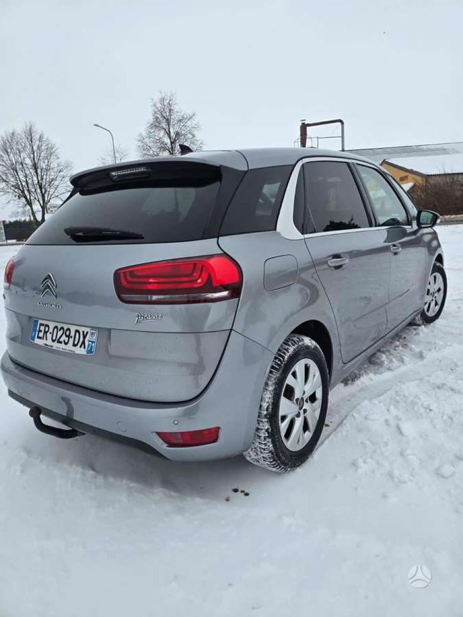 Pelēks Citroen c4-picasso 2017 Tauragė, ar dzinēja tilpumu 1.20 L un nobraukumu 96 tūkst. km par 6700 €, foto 4 vietnē AUTOMOTO.COM.LV