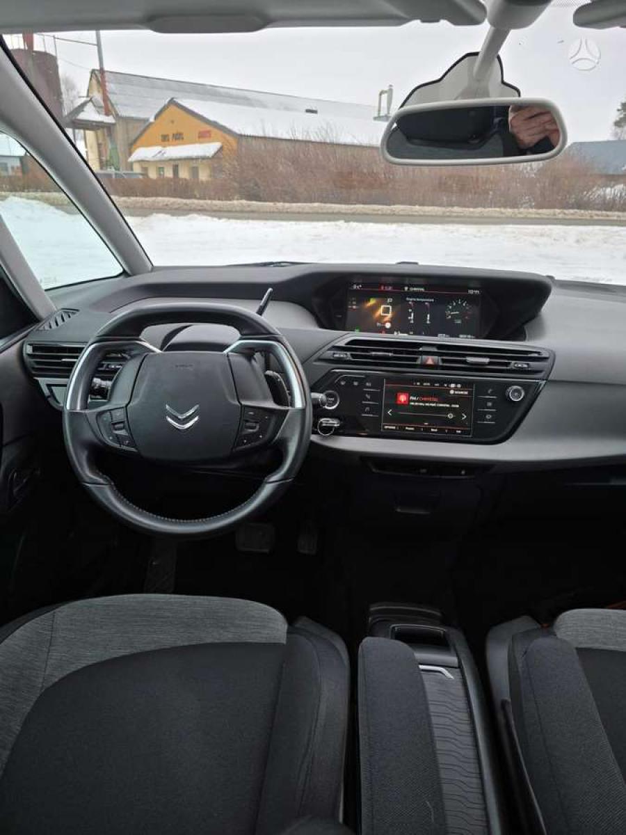 Pelēks Citroen c4-picasso 2017 Tauragė, ar dzinēja tilpumu 1.20 L un nobraukumu 96 tūkst. km par 6700 €, foto 6 vietnē AUTOMOTO.COM.LV