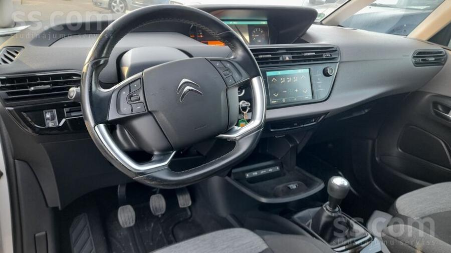 Pelēks Citroen c4-picasso 2017 Rīga, ar dzinēja tilpumu 2.00 L un nobraukumu 207 tūkst. km par 8500 €, foto 24 vietnē AUTOMOTO.COM.LV