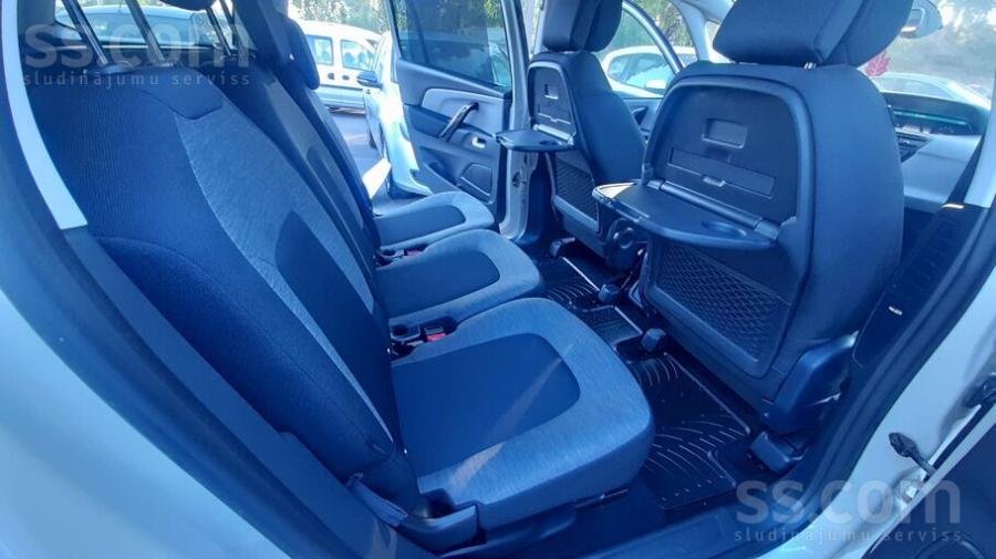 Pelēks Citroen c4-picasso 2017 Rīga, ar dzinēja tilpumu 2.00 L un nobraukumu 207 tūkst. km par 8500 €, foto 27 vietnē AUTOMOTO.COM.LV