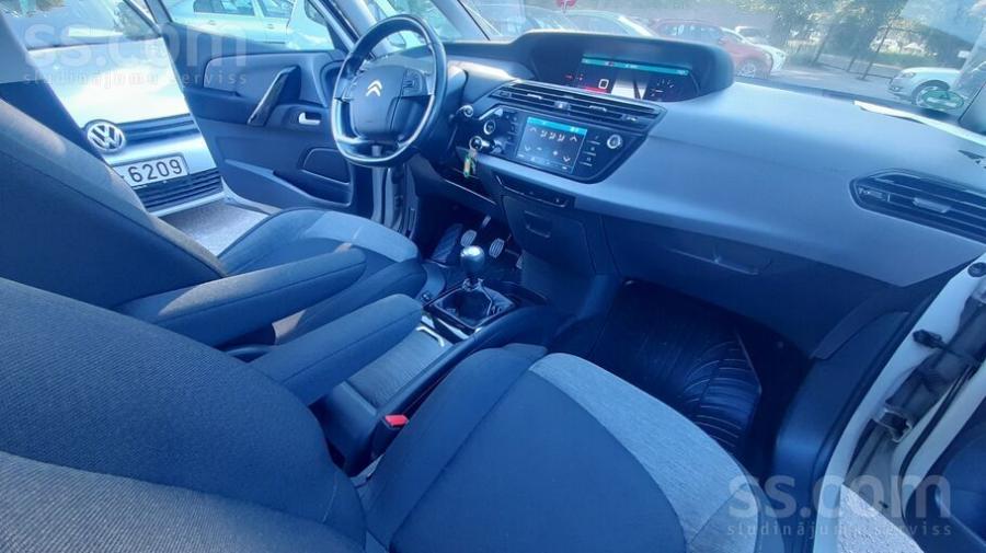 Pelēks Citroen c4-picasso 2017 Rīga, ar dzinēja tilpumu 2.00 L un nobraukumu 207 tūkst. km par 8500 €, foto 29 vietnē AUTOMOTO.COM.LV