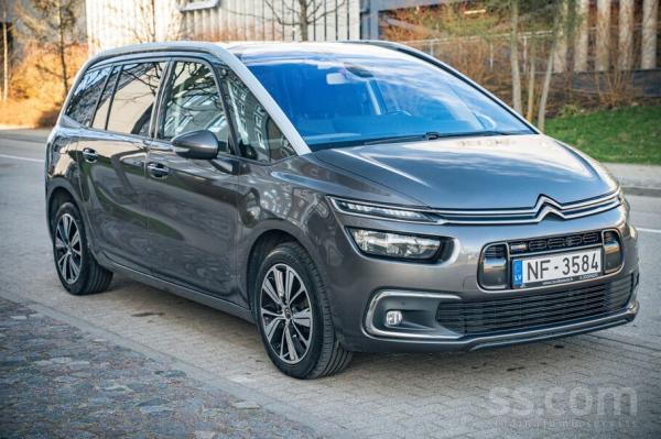 Pelēks Citroen c4-picasso 2017 Rīga, ar dzinēja tilpumu 1.20 L un nobraukumu 0 tūkst. km par 5990 €, foto 3 vietnē AUTOMOTO.COM.LV