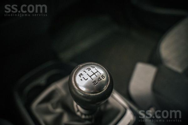 Pelēks Citroen c4-picasso 2017 Rīga, ar dzinēja tilpumu 1.20 L un nobraukumu 219 tūkst. km par 5990 €, foto 9 vietnē AUTOMOTO.COM.LV