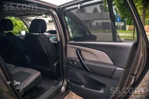 Pelēks Citroen c4-picasso 2017 Rīga, ar dzinēja tilpumu 1.20 L un nobraukumu 219 tūkst. km par 5990 €, foto 13 vietnē AUTOMOTO.COM.LV