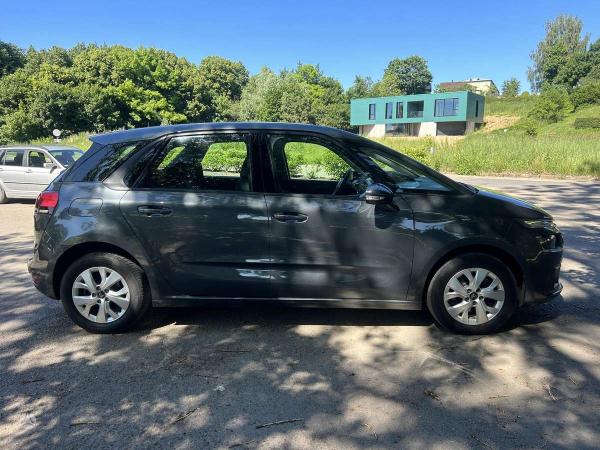 Pelēks Citroen c4-picasso 2017 Tauragė, ar dzinēja tilpumu 1.20 L un nobraukumu 95 tūkst. km par 4950 €, foto 4 vietnē AUTOMOTO.COM.LV