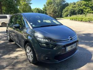 Grey Citroen c4-picasso 2017 in Taurage, with an engine capacity of 1.20 L and mileage of 95 thousand km for 4950 €, photo 4 on AUTOMOTO.COM.LV