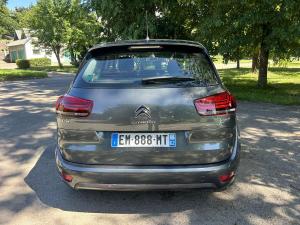 Grey Citroen c4-picasso 2017 in Taurage, with an engine capacity of 1.20 L and mileage of 95 thousand km for 4950 €, photo 7 on AUTOMOTO.COM.LV