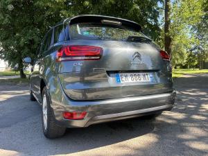 Grey Citroen c4-picasso 2017 in Taurage, with an engine capacity of 1.20 L and mileage of 95 thousand km for 4950 €, photo 11 on AUTOMOTO.COM.LV