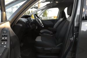 Grey Citroen c4-picasso 2017 in Jelgava, with an engine capacity of 1.60 L and mileage of 132 thousand km for 8300 €, photo 11 on AUTOMOTO.COM.LV