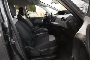 Grey Citroen c4-picasso 2017 in Jelgava, with an engine capacity of 1.60 L and mileage of 132 thousand km for 8300 €, photo 17 on AUTOMOTO.COM.LV