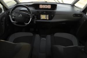 Grey Citroen c4-picasso 2017 in Riga, with an engine capacity of 1.60 L and mileage of 132 thousand km for 11900 €, photo 10 on AUTOMOTO.COM.LV