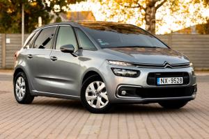Pelēks Citroen c4-picasso 2017 Rīga, ar dzinēja tilpumu 1.20 L un nobraukumu 146 tūkst. km par 8999 €, foto  vietnē AUTOMOTO.COM.LV