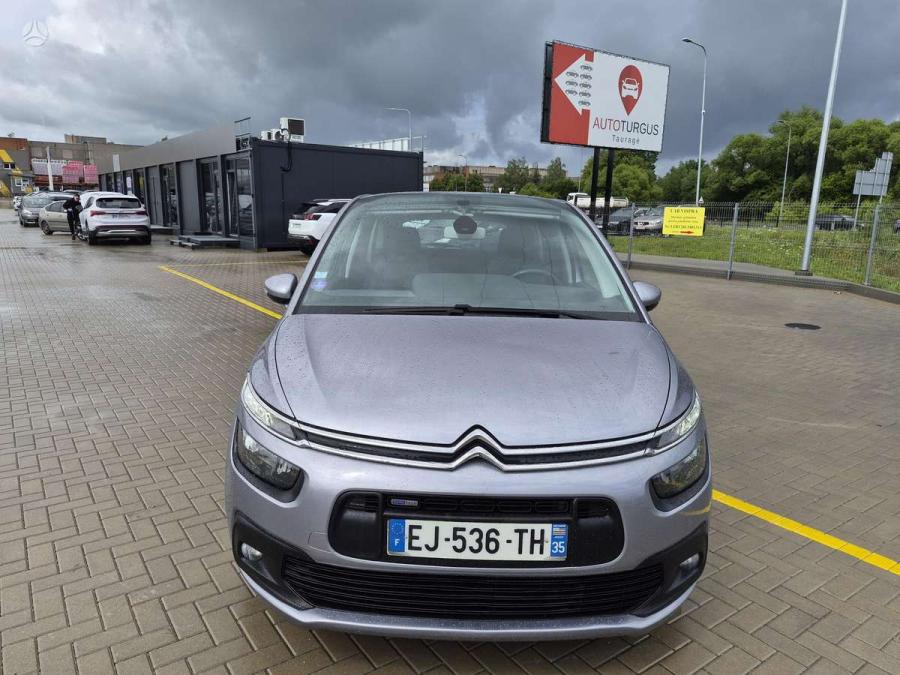 Pelēks Citroen c4-picasso 2017 Tauragė, ar dzinēja tilpumu 1.20 L un nobraukumu 140 tūkst. km par 4800 €, foto 1 vietnē AUTOMOTO.COM.LV
