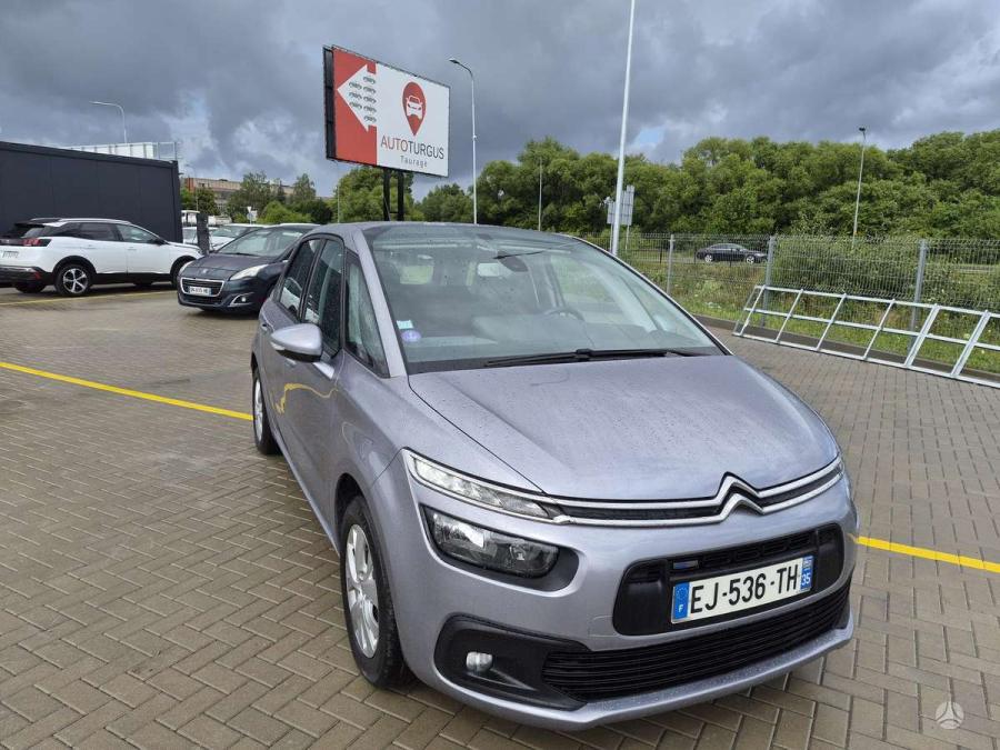Pelēks Citroen c4-picasso 2017 Tauragė, ar dzinēja tilpumu 1.20 L un nobraukumu 140 tūkst. km par 4800 €, foto 4 vietnē AUTOMOTO.COM.LV