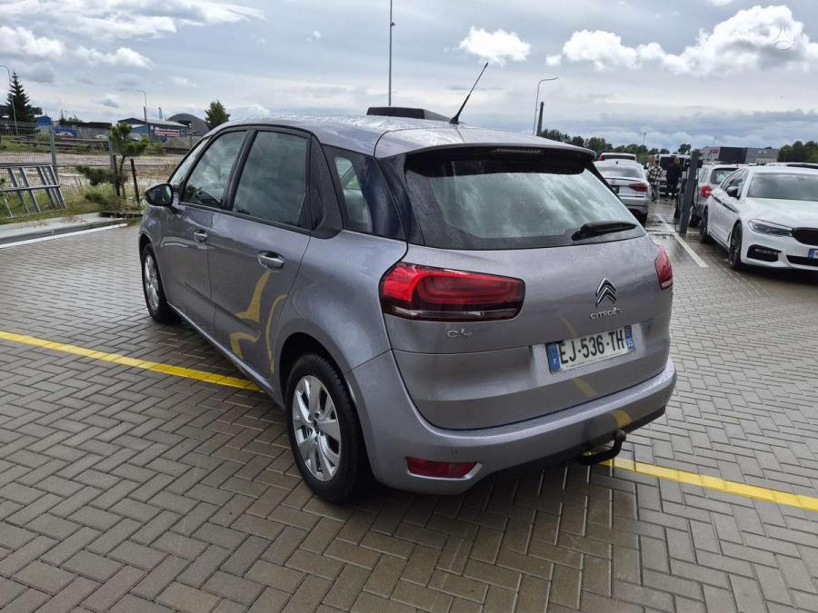 Pelēks Citroen c4-picasso 2017 Tauragė, ar dzinēja tilpumu 1.20 L un nobraukumu 140 tūkst. km par 4800 €, foto 7 vietnē AUTOMOTO.COM.LV