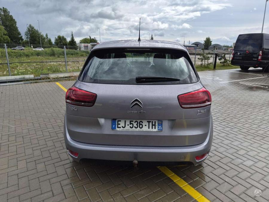 Pelēks Citroen c4-picasso 2017 Tauragė, ar dzinēja tilpumu 1.20 L un nobraukumu 140 tūkst. km par 4800 €, foto 9 vietnē AUTOMOTO.COM.LV
