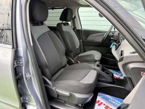 Pelēks Citroen c4-picasso 2017 Panevēža, ar dzinēja tilpumu 1.56 L un nobraukumu 245 tūkst. km par 6500 €, foto 24 vietnē AUTOMOTO.COM.LV