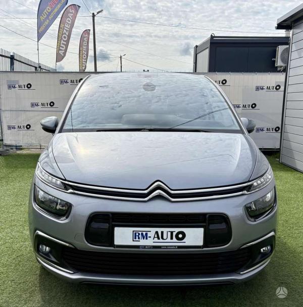 Pelēks Citroen c4-picasso 2017 Panevēža, ar dzinēja tilpumu 1.56 L un nobraukumu 245 tūkst. km par 6500 €, foto 2 vietnē AUTOMOTO.COM.LV