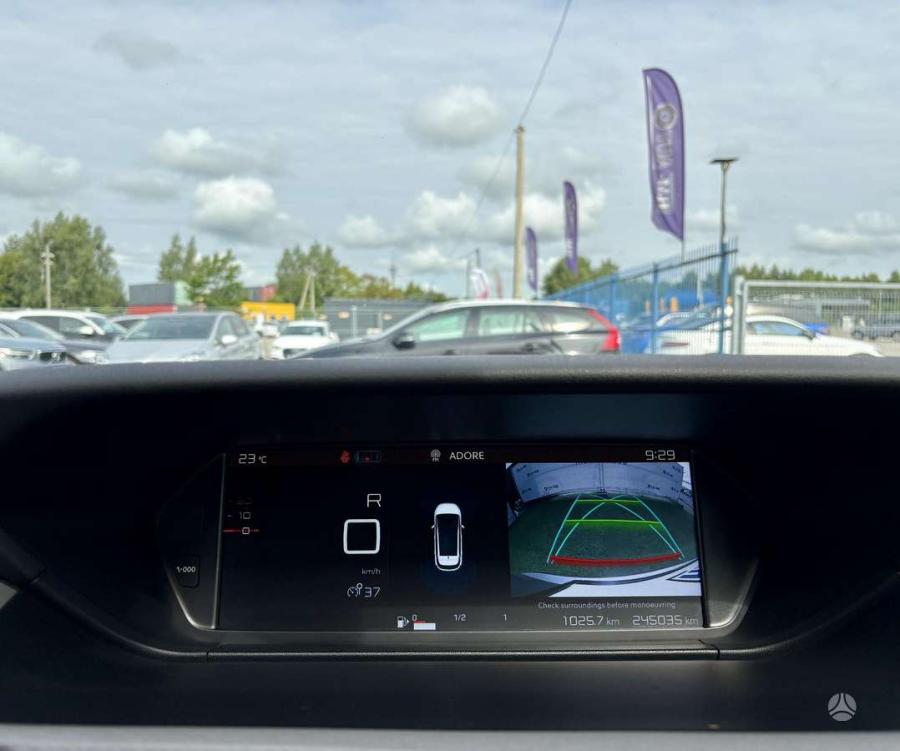 Pelēks Citroen c4-picasso 2017 Panevēža, ar dzinēja tilpumu 1.56 L un nobraukumu 245 tūkst. km par 6500 €, foto 17 vietnē AUTOMOTO.COM.LV