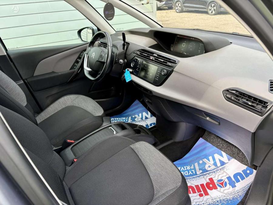 Pelēks Citroen c4-picasso 2017 Panevēža, ar dzinēja tilpumu 1.56 L un nobraukumu 245 tūkst. km par 6500 €, foto 23 vietnē AUTOMOTO.COM.LV