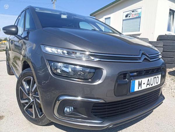 Grey Citroen c4-picasso 2017 in Vilnius, with an engine capacity of 1.20 L and mileage of 132 thousand km for 5900 €, photo 2 on AUTOMOTO.COM.LV