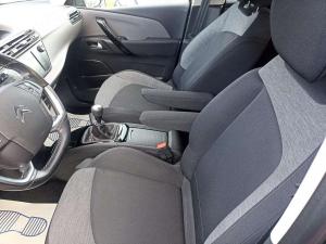 Grey Citroen c4-picasso 2017 in Vilnius, with an engine capacity of 1.20 L and mileage of 132 thousand km for 5900 €, photo 10 on AUTOMOTO.COM.LV