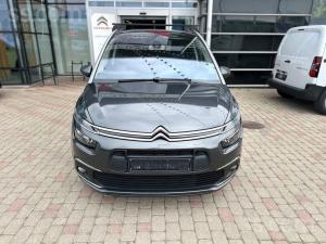 Grey Citroen c4-picasso 2017 in Riga, with an engine capacity of 1.60 L and mileage of 188 thousand km for 5700 €, photo 3 on AUTOMOTO.COM.LV