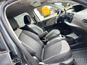 Grey Citroen c4-picasso 2017 in Riga, with an engine capacity of 1.60 L and mileage of 188 thousand km for 5700 €, photo 7 on AUTOMOTO.COM.LV