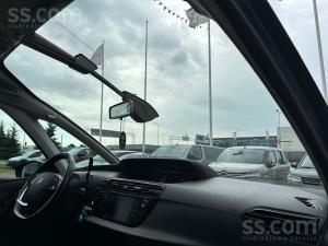 Grey Citroen c4-picasso 2017 in Riga, with an engine capacity of 1.60 L and mileage of 188 thousand km for 5700 €, photo 12 on AUTOMOTO.COM.LV