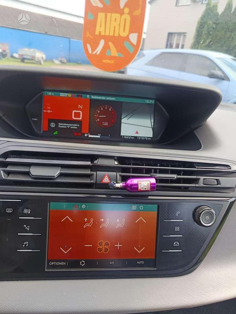 Grey Citroen c4-picasso 2017 in Marijampole, with an engine capacity of 1.20 L and mileage of 131 thousand km for 4999 €, photo 12 on AUTOMOTO.COM.LV