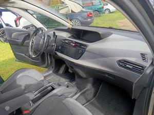 Grey Citroen c4-picasso 2017 in Marijampole, with an engine capacity of 1.20 L and mileage of 131 thousand km for 4999 €, photo 15 on AUTOMOTO.COM.LV