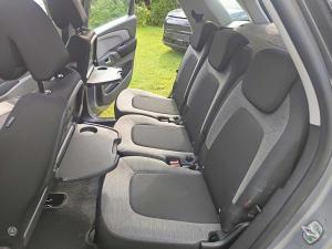 Grey Citroen c4-picasso 2017 in Marijampole, with an engine capacity of 1.20 L and mileage of 131 thousand km for 4999 €, photo 22 on AUTOMOTO.COM.LV