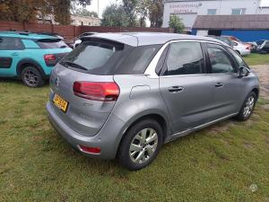 Grey Citroen c4-picasso 2017 in Marijampole, with an engine capacity of 1.20 L and mileage of 131 thousand km for 4999 €, photo 32 on AUTOMOTO.COM.LV