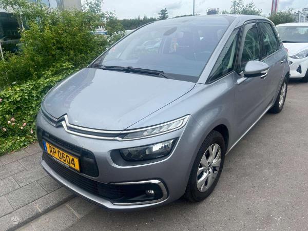 Grey Citroen c4-picasso 2018 in Marijampole, with an engine capacity of 1.20 L and mileage of 131 thousand km for 4499 €, photo 4 on AUTOMOTO.COM.LV