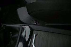 Grey Citroen c4-picasso 2018 in Jelgava, with an engine capacity of 1.20 L and mileage of 182 thousand km for 7950 €, photo 18 on AUTOMOTO.COM.LV