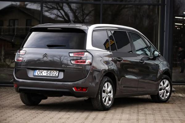 Pelēks Citroen c4-picasso 2018 Jelgava, ar dzinēja tilpumu 1.20 L un nobraukumu 158 tūkst. km par 8500 €, foto 5 vietnē AUTOMOTO.COM.LV