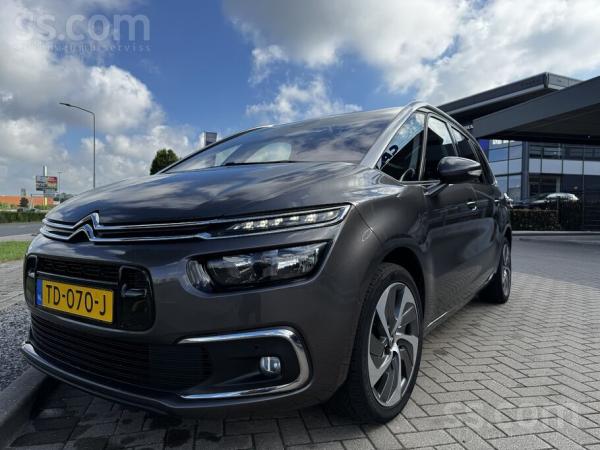 Pelēks Citroen c4-picasso 2018 Rīga, ar dzinēja tilpumu 1.20 L un nobraukumu 130 tūkst. km par 9500 €, foto 1 vietnē AUTOMOTO.COM.LV