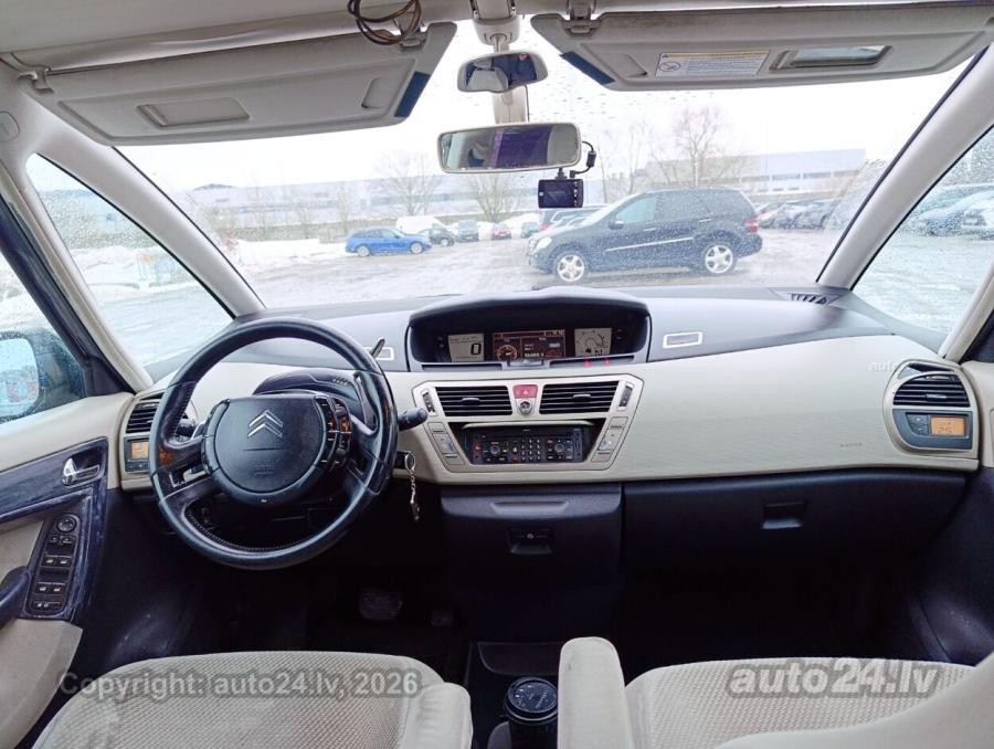 Pelēks Citroen c4-picasso 2007 Tallina, ar dzinēja tilpumu 1.60 L un nobraukumu 363 tūkst. km par 1499 €, foto 15 vietnē AUTOMOTO.COM.LV