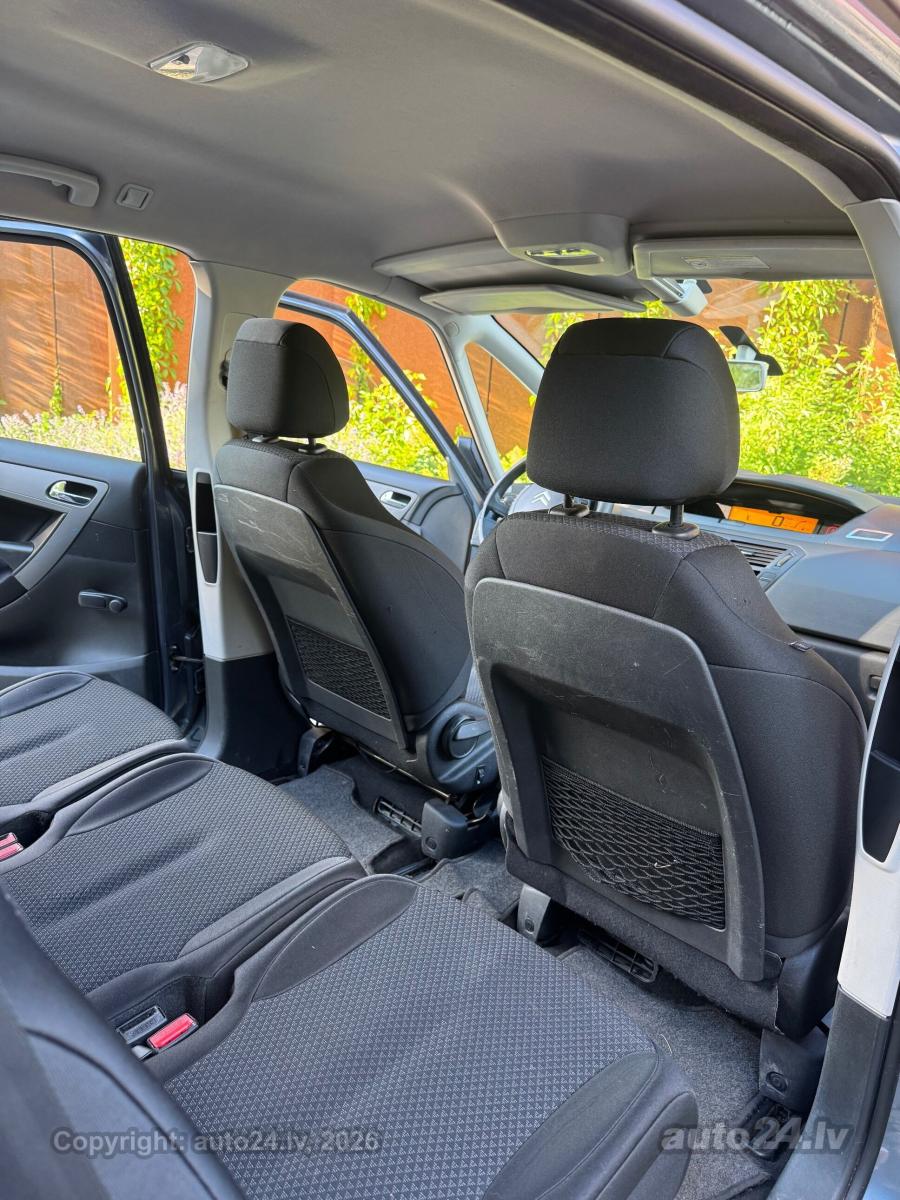 Pelēks Citroen c4-picasso 2007 Tallina, ar dzinēja tilpumu 1.60 L un nobraukumu 270 tūkst. km par 1398 €, foto 12 vietnē AUTOMOTO.COM.LV