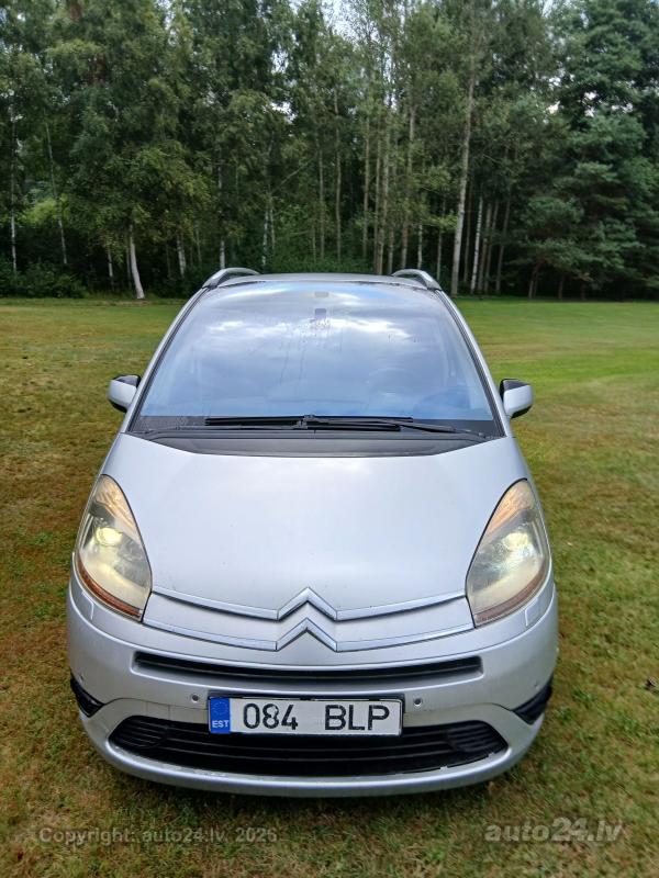 Pelēks Citroen c4-picasso 2007 Tallina, ar dzinēja tilpumu 2.00 L un nobraukumu 340 tūkst. km par 2500 €, foto 1 vietnē AUTOMOTO.COM.LV